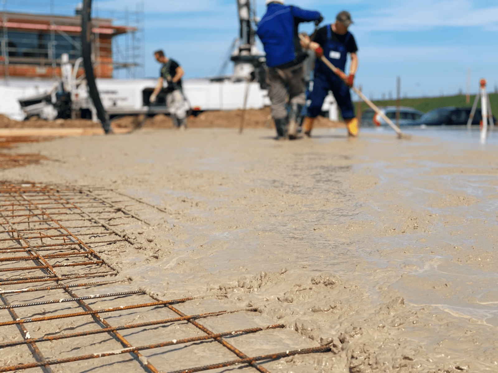 Top Concreting Rowville Experts | Driveways, Slabs & Retaining Walls